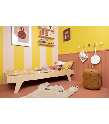 Wooden bed DREAM Light. Single bed in the Scandinavian style.